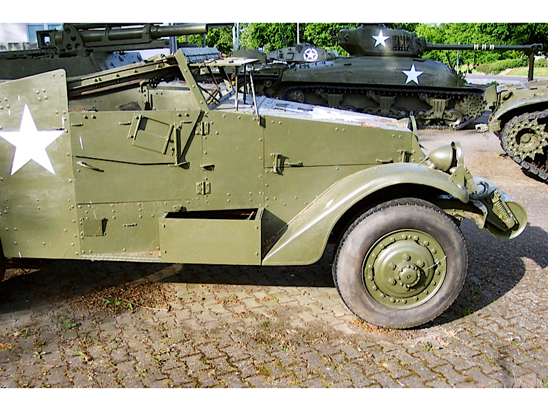 M3 Half-track - Photos - English