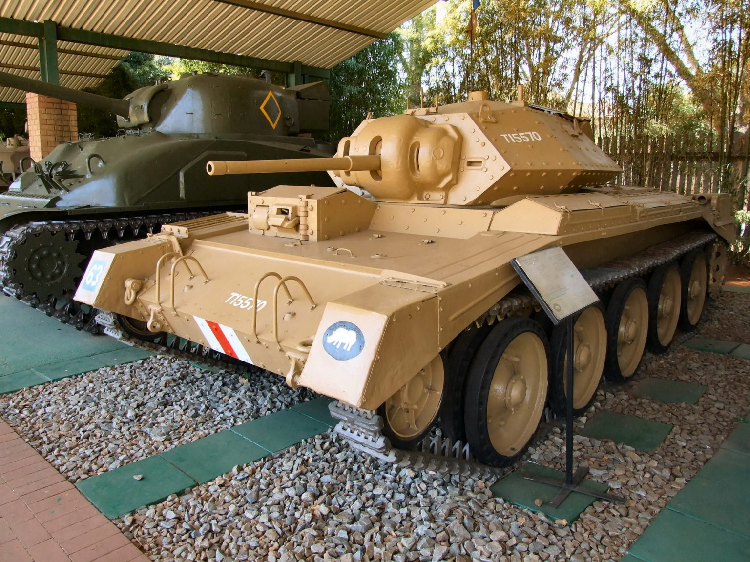 Tank Crusader Mk II - Walk Around - Photos - English