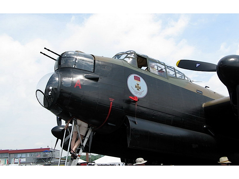 Avro Lancaster - WalkAround - Photographies - English