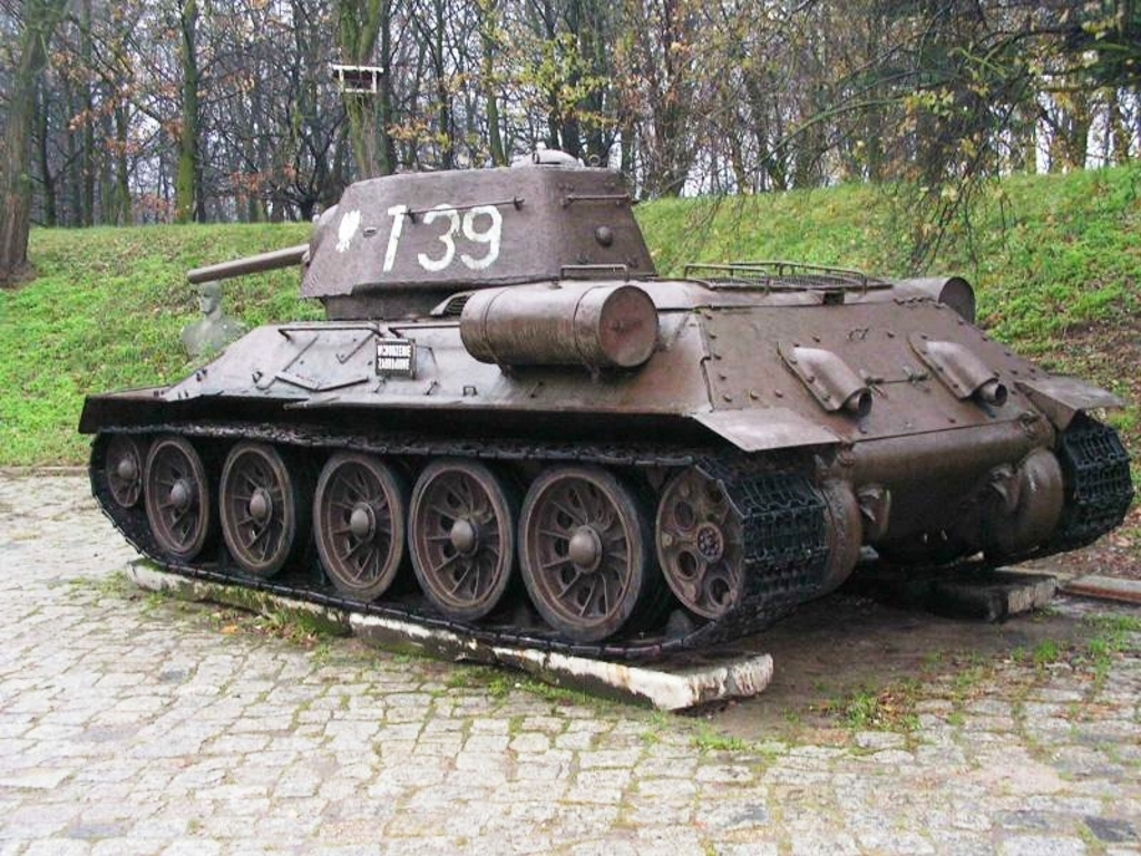 Char T-34/76 Modèle 1941 vol3 - WalkAround - NET-MAQUETTES