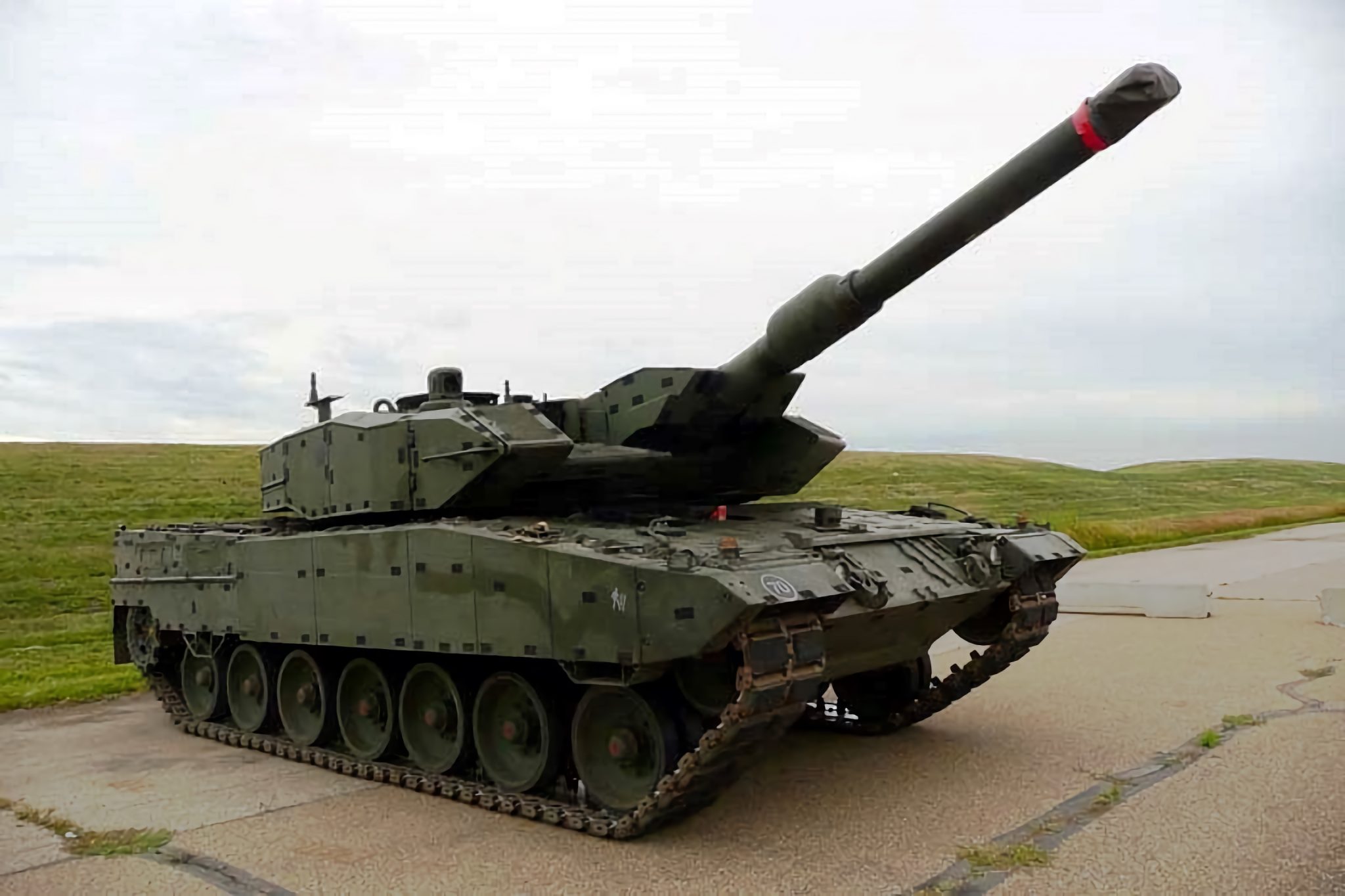 Leopard C2 - WalkAround - NET-MAQUETTES