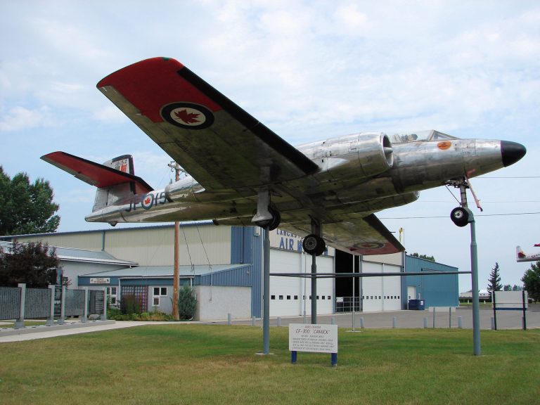 Avro Canada CF-100 Canuck - Photos & Video - NET-MAQUETTES