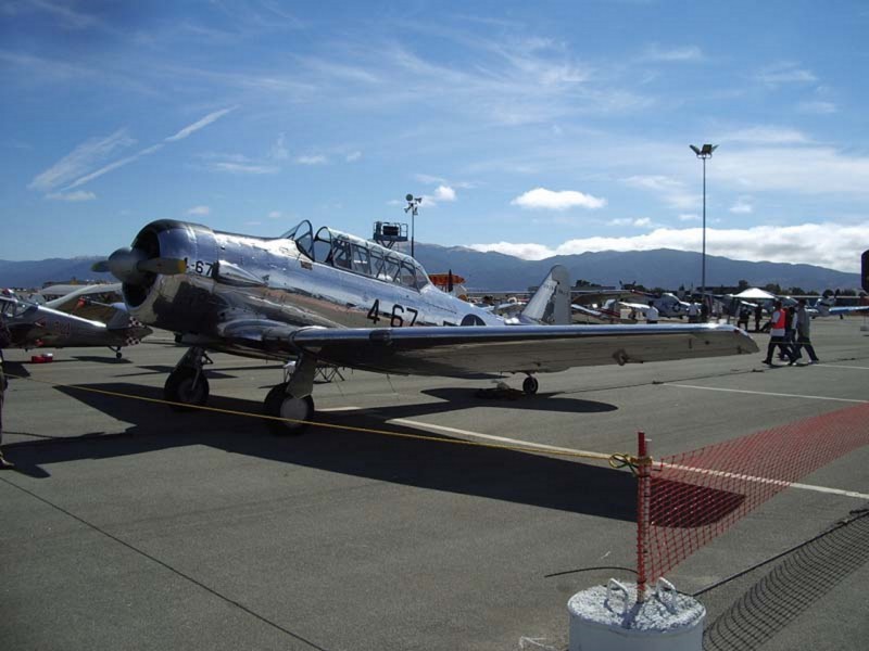 North American AT-6D Texan - Photos & Video - NET-MAQUETTES