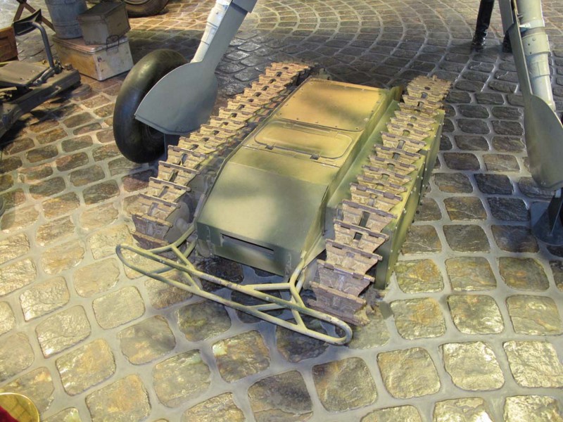 SdKfz 302 Leichter Ladungstrager Goliath - Photos & Video - NET-MAQUETTES