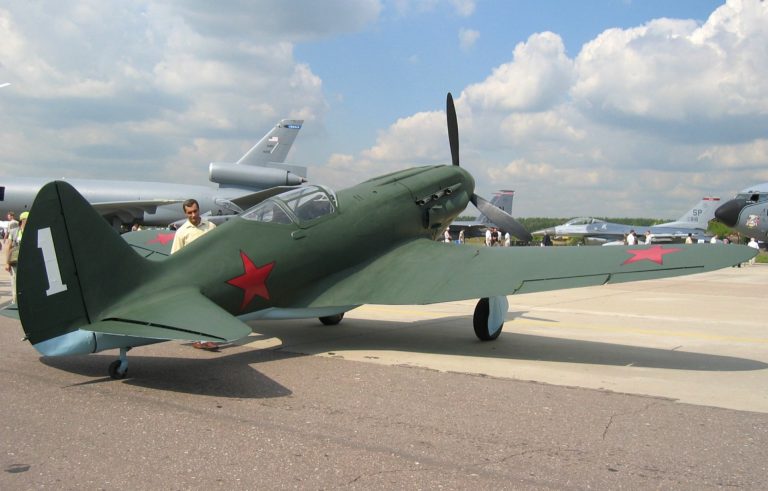 MiG-3 - Photos & Video - NET-MAQUETTES