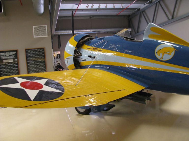 Boeing P-26 - Photos & Video - NET-MAQUETTES