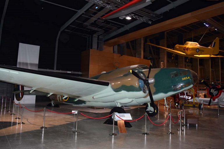 Lockheed Hudson Mk.III - Photos & Video - NET-MAQUETTES