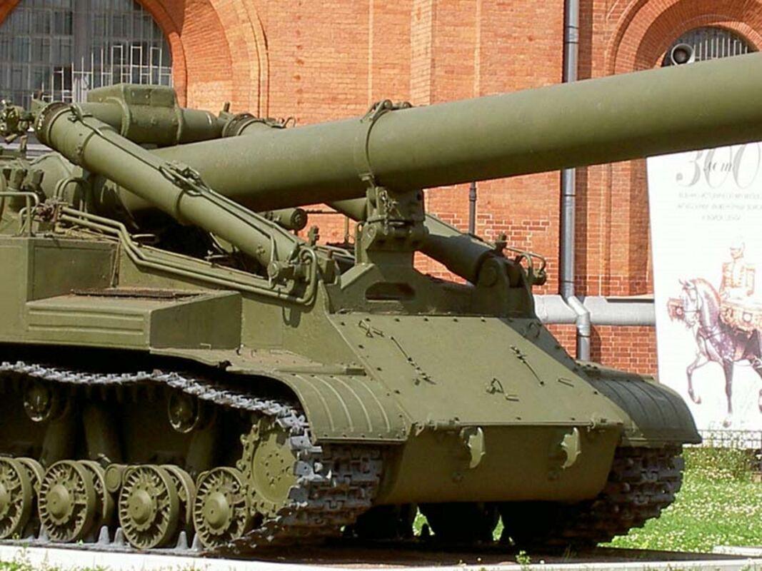 420mm 2B1 Oka Self-Propelled Gun-Mortar - Photos & Video - NET-MAQUETTES