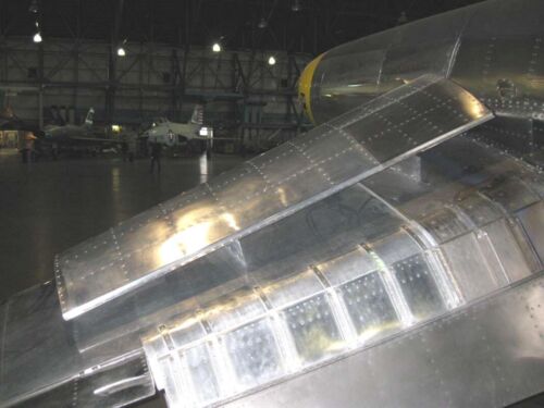 Ball-Bartoe Jetwing - Photos & Videos - NET-MAQUETTES