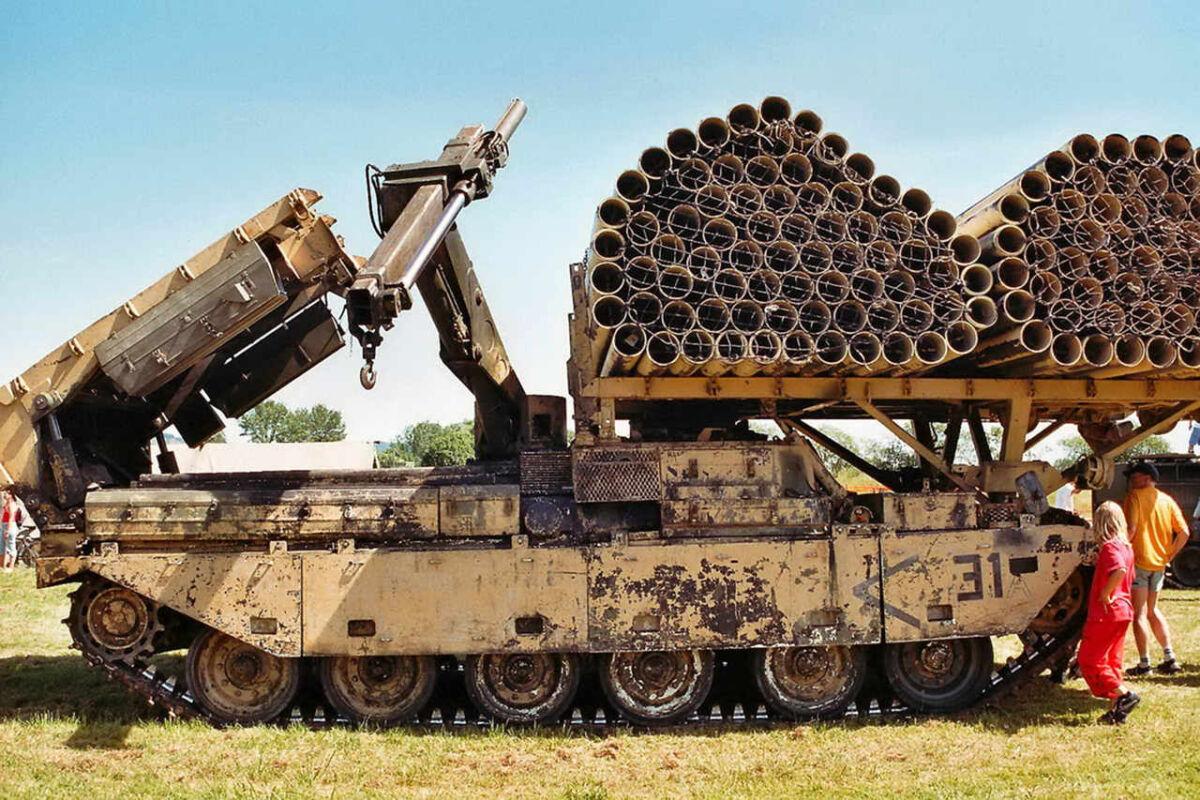 Chieftain AVRE - WalkAround - NET-MAQUETTES