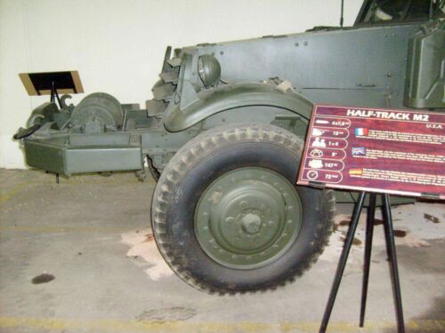 Half-Track M2 - Walk Around - NET-MAQUETTES
