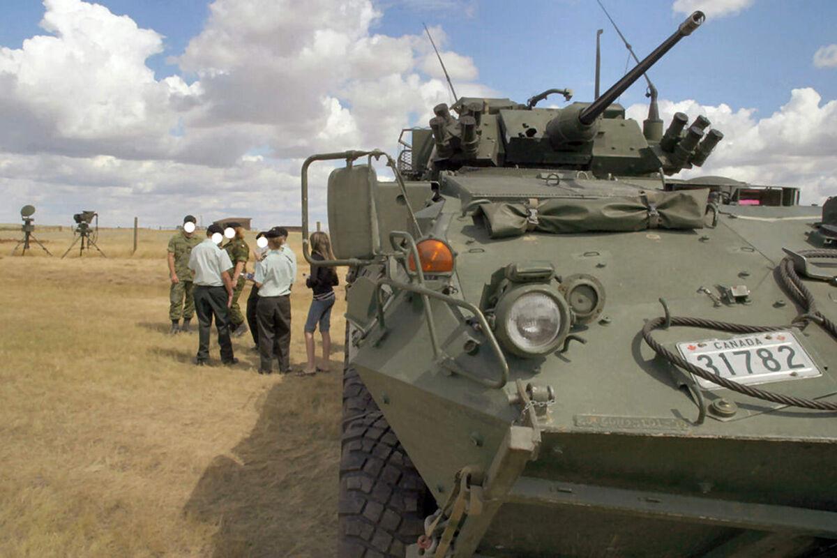 LAV-25 - WalkAround - NET-MAQUETTES