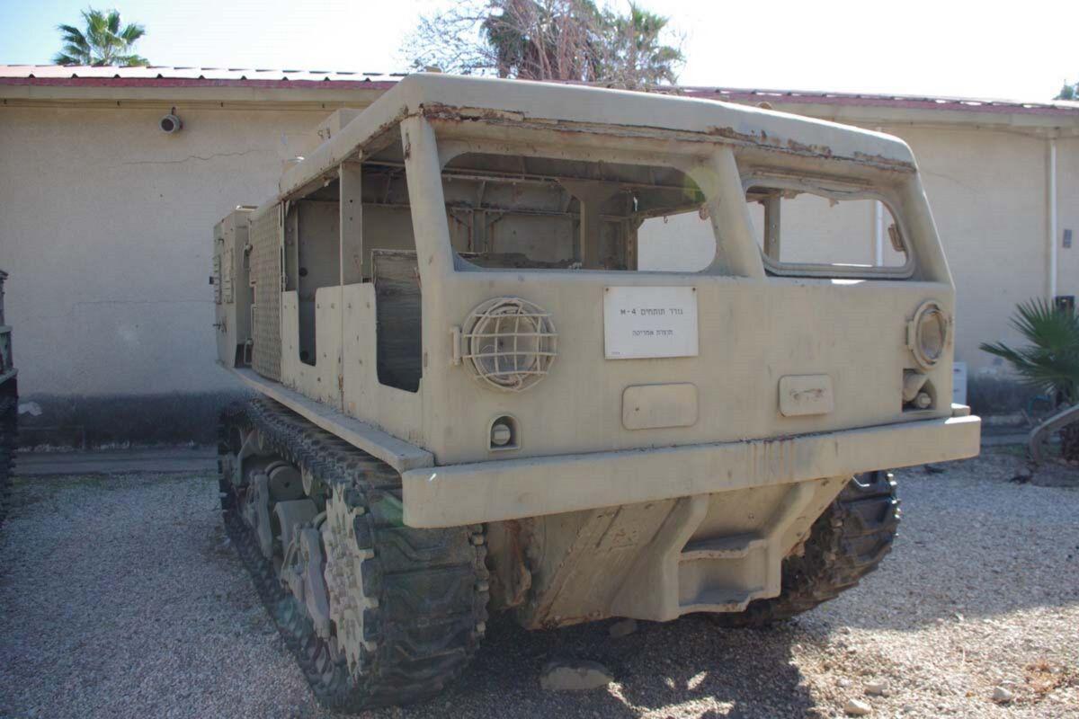 M4 High Speed Tractor - Walk Around - NET-MAQUETTES