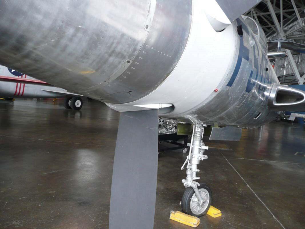 Republic XF-84H Thunderscreech - Photos & Videos - NET-MAQUETTES