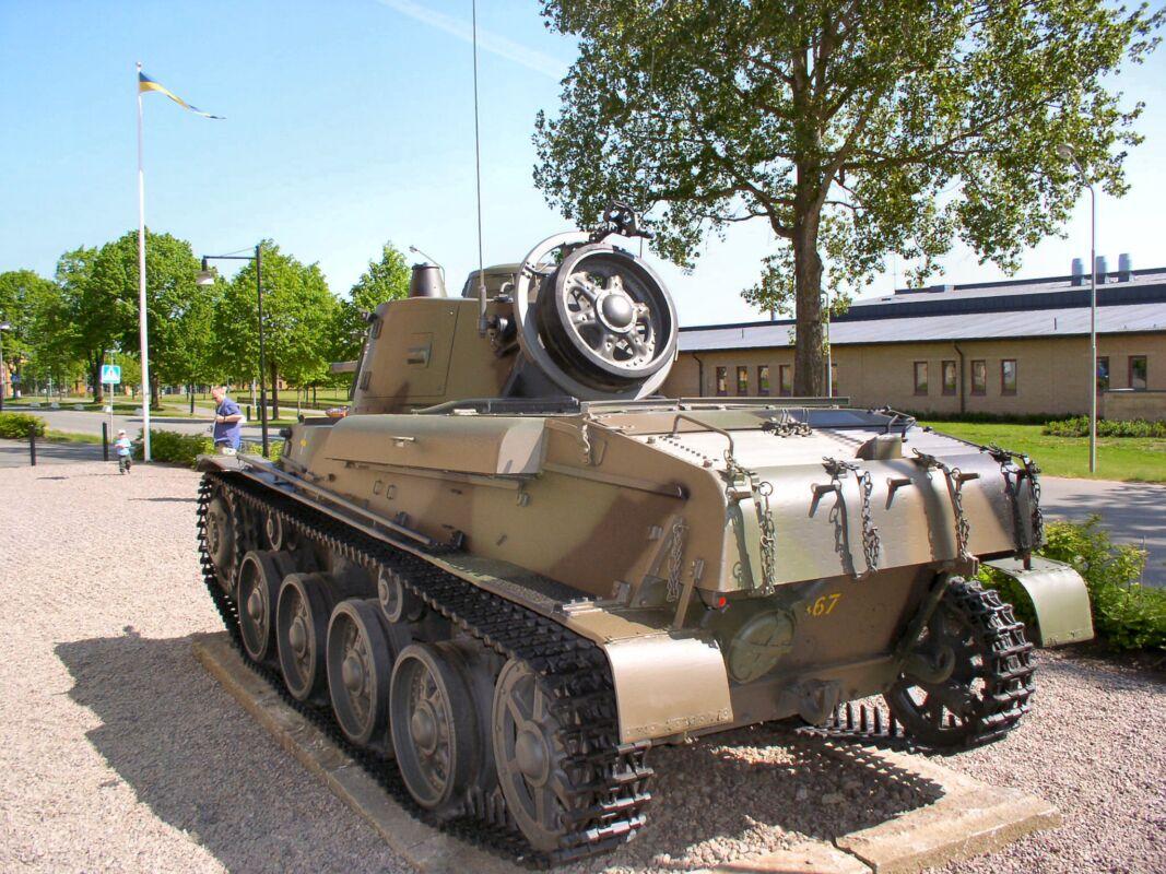 Strv M40 - Photos & Video - NET-MAQUETTES