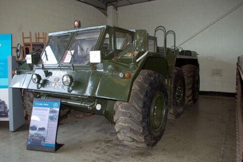 TV1000 Rhino - Walk Around - NET-MAQUETTES